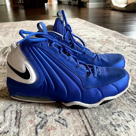 Nike | Shoes | Nike Air Max Wavy Sneakers In Gameroyal Black White ...